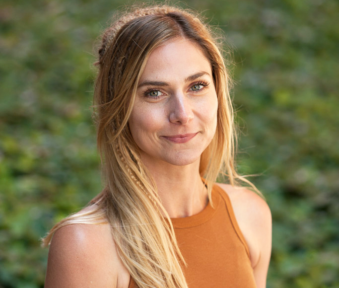 This week’s teacher: Amber Cook | Yoga Chicago